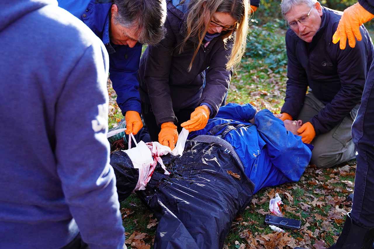 Outdoor First Aid Courses - ELST